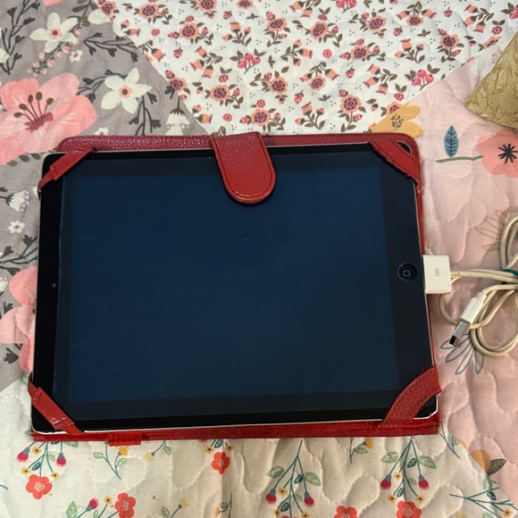 Tablets & Accessories | Ipad 2 Wifi With Red Case | Poshmark